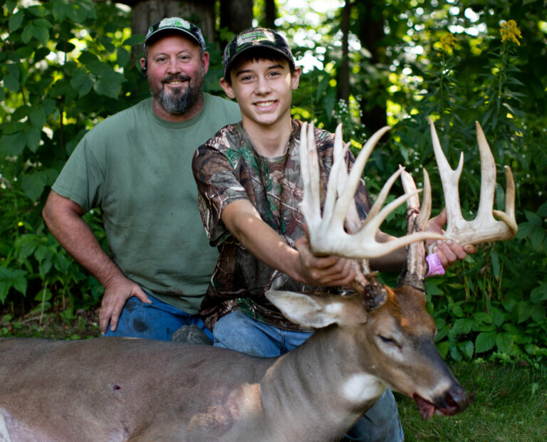 Michigan record Archives | Deer & Deer Hunting