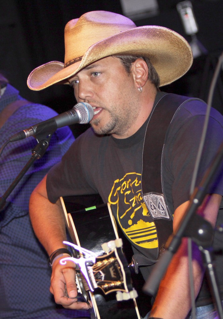 EXCLUSIVE: Jason Aldean to be Showcased in Country Music Hall of Fame ...