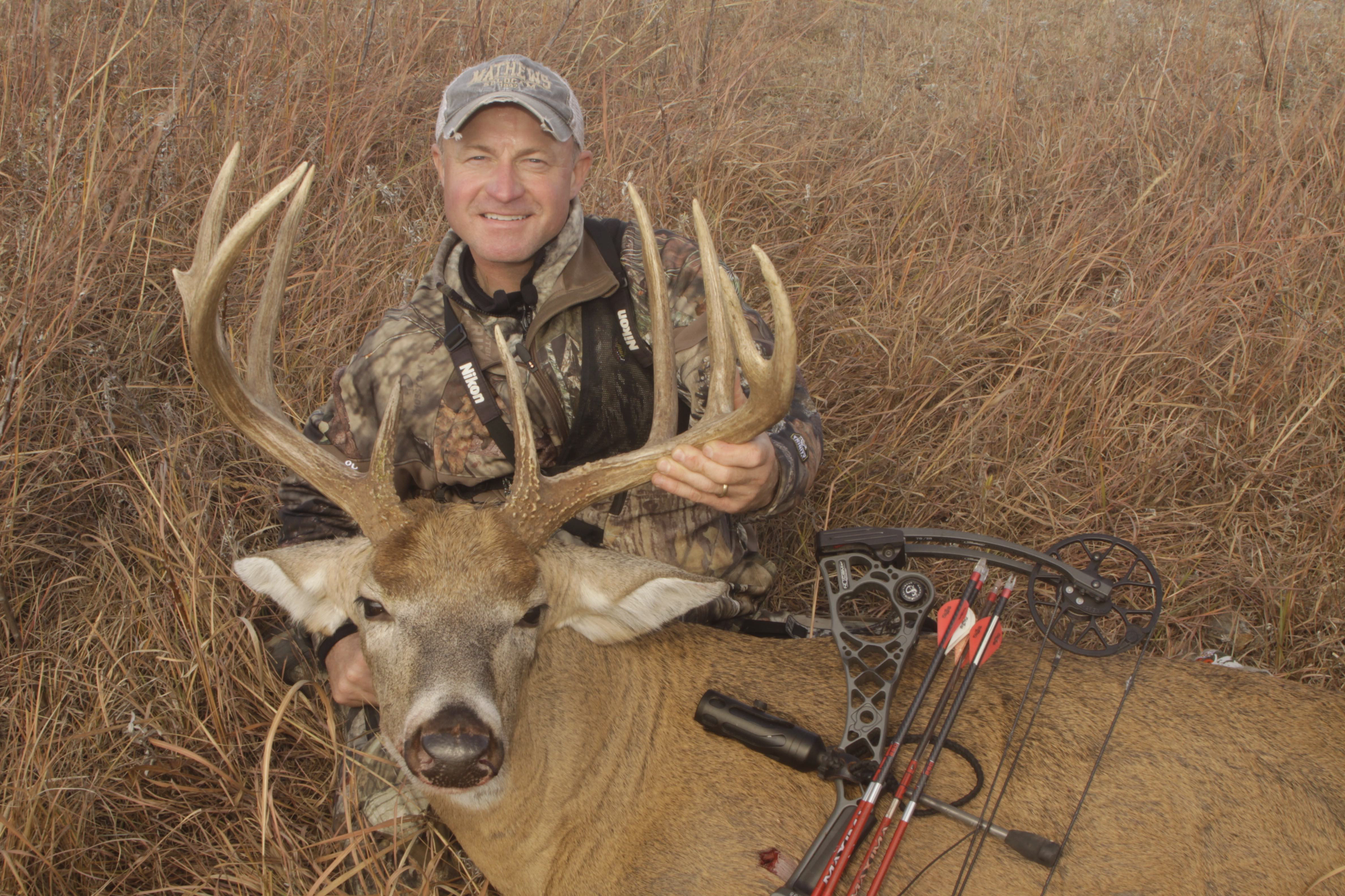 Kayser Arrows Bruiser Buck Despite Challenging Weather | Deer & Deer ...