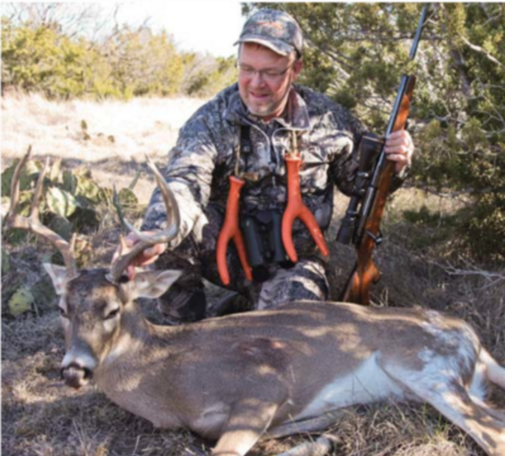 The 5 Biggest Whitetail Hunting Rattling Myths, Debunked
