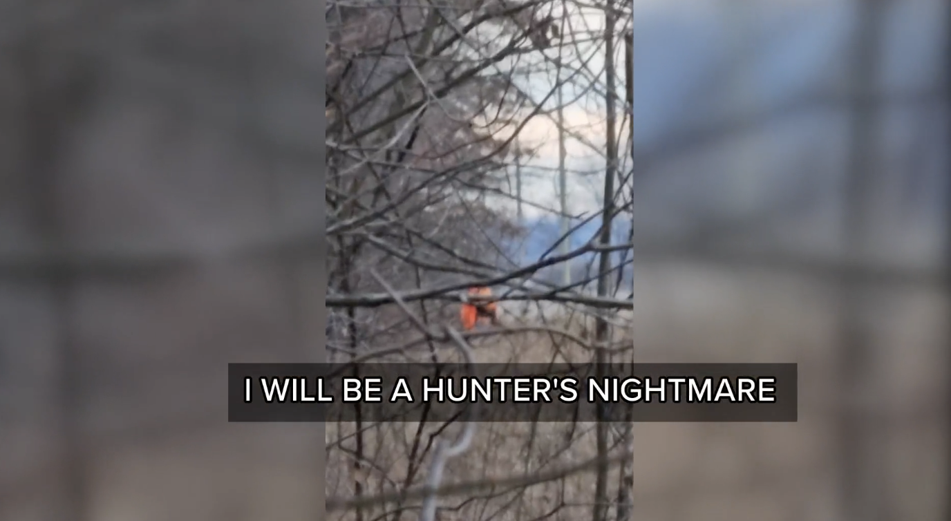 Video: Deer Hunter Films Neighbor Hunting Him
