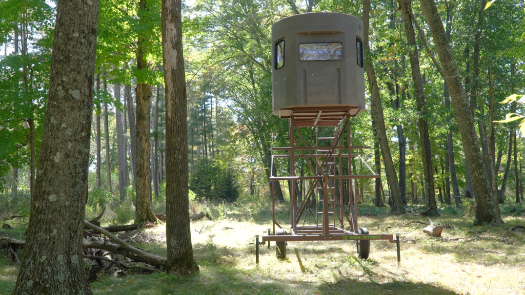 The World's First Completely Collapsible, Portable Hunting Stand Platform